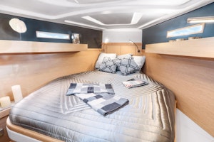 Dehler 42 Sailboat - Luxury Sailing | Seattle Yachts