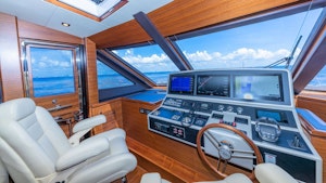 New Regency P65 Motor Yacht | Seattle Yachts