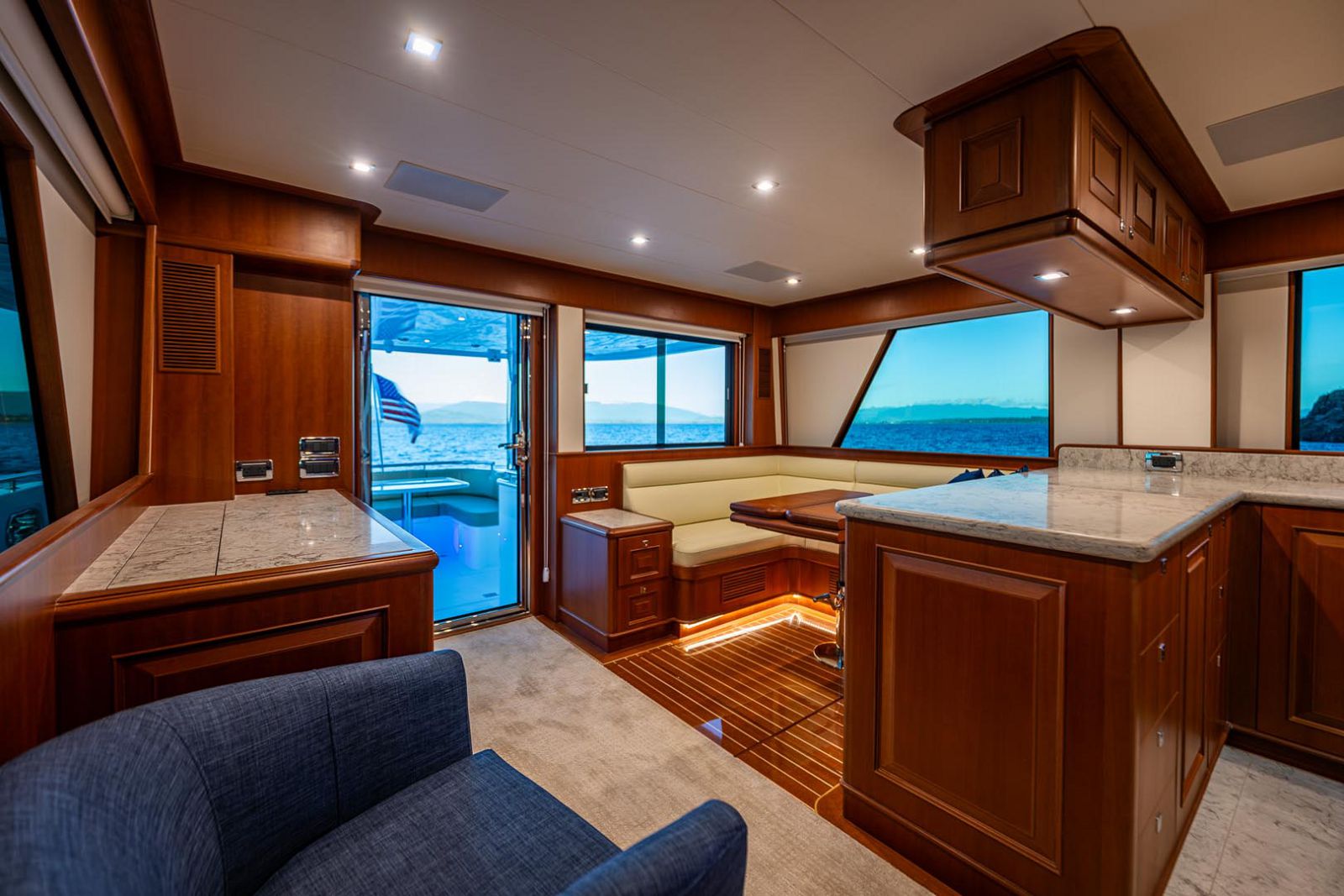 Northwest 55 | Northwest Yachts Dealer | Expedition