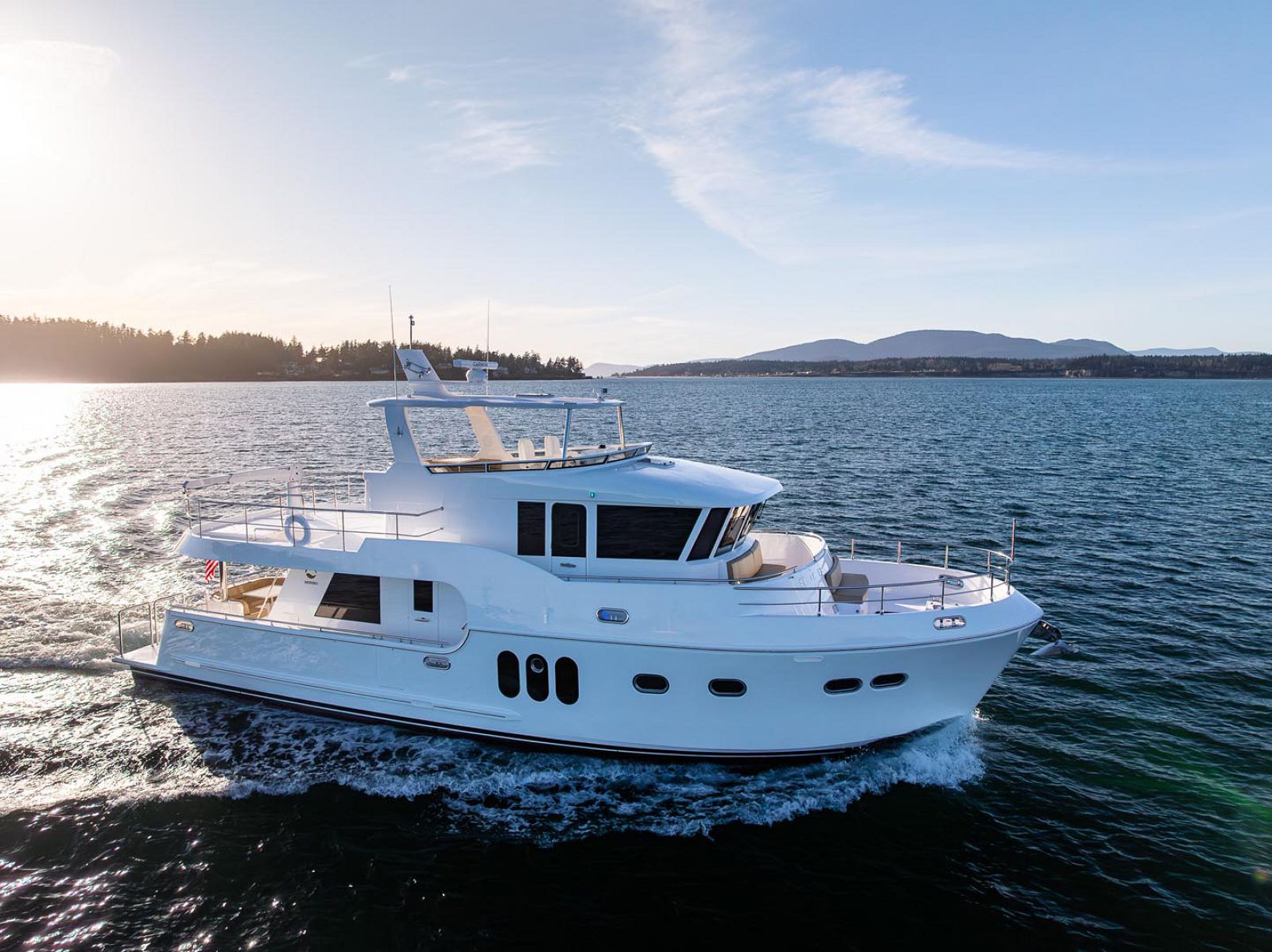 Northwest 55 | Northwest Yachts Dealer | Expedition