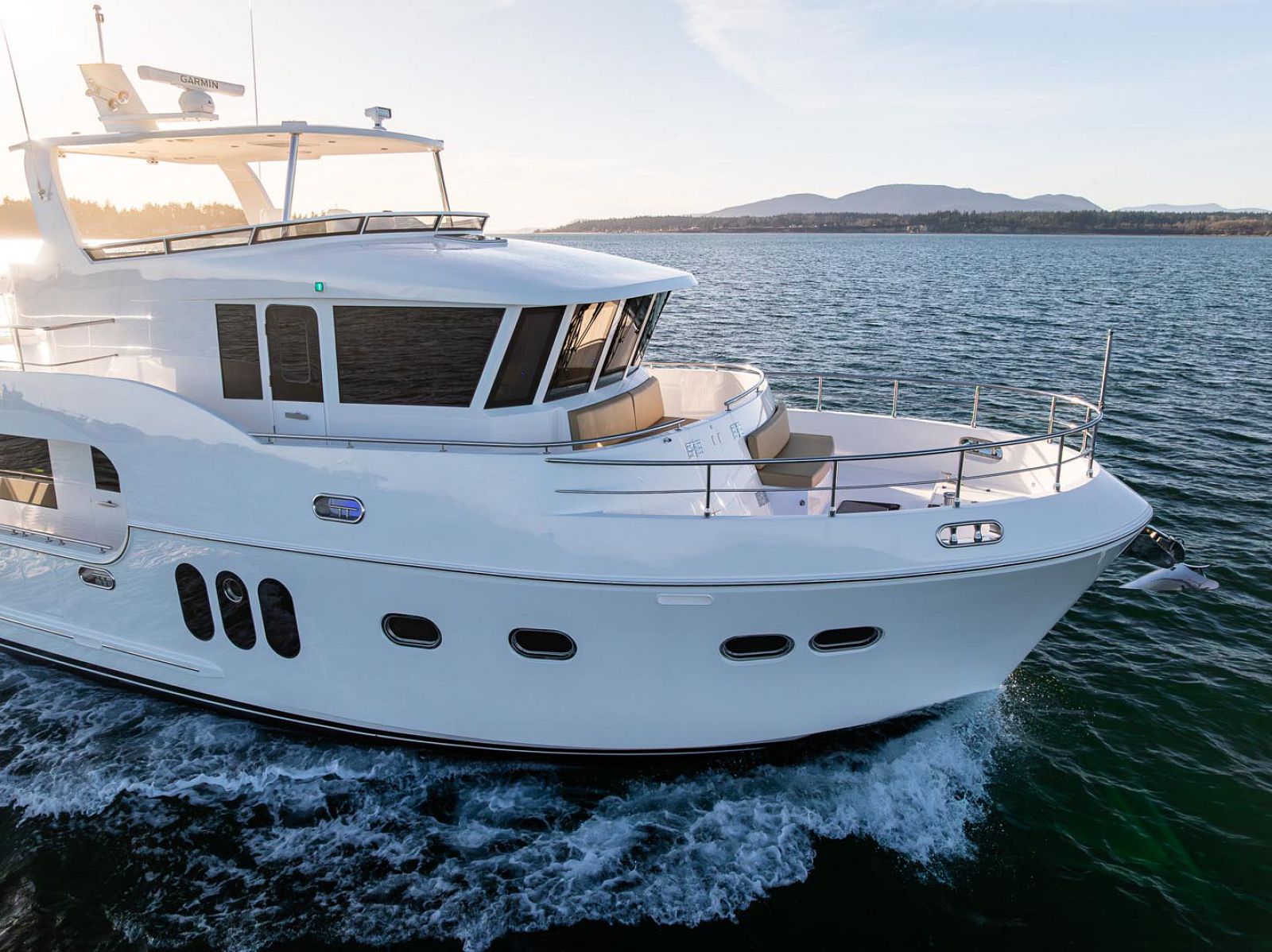 Northwest 55 | Northwest Yachts Dealer | Expedition