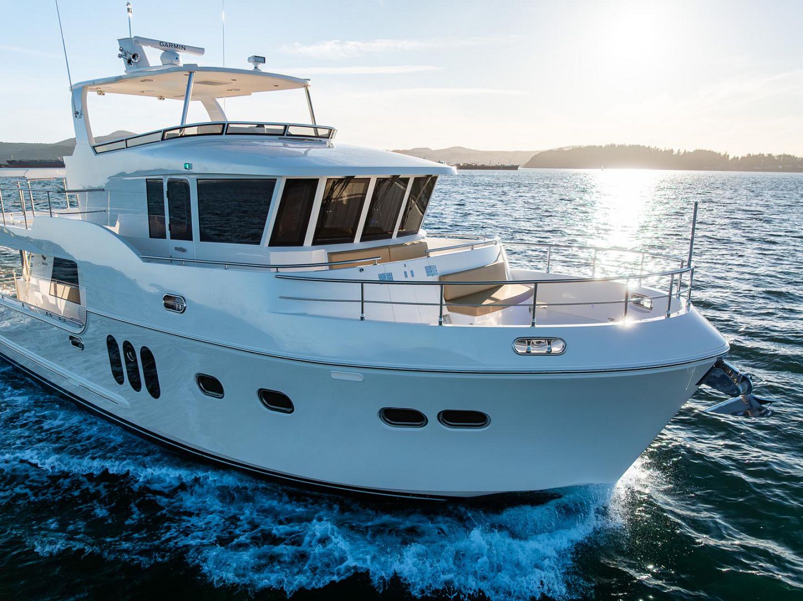 Northwest 55 | Northwest Yachts Dealer | Expedition