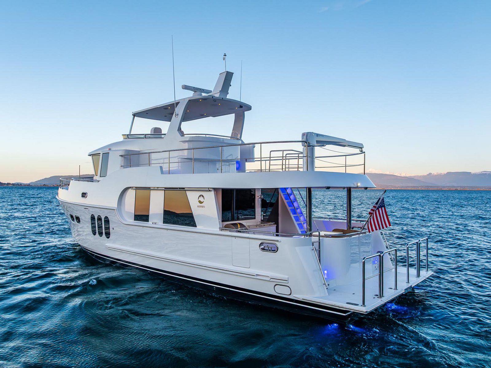 Northwest 55 | Northwest Yachts Dealer | Expedition