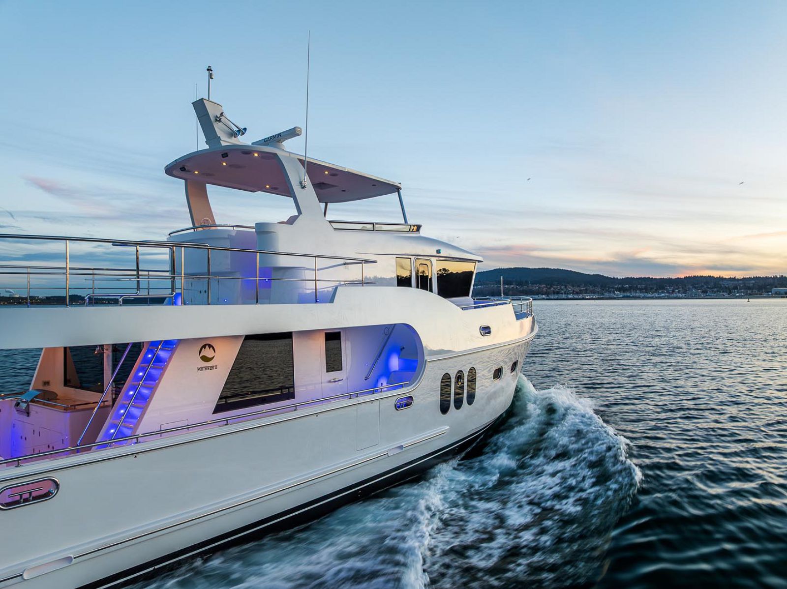 Northwest 55 | Northwest Yachts Dealer | Expedition